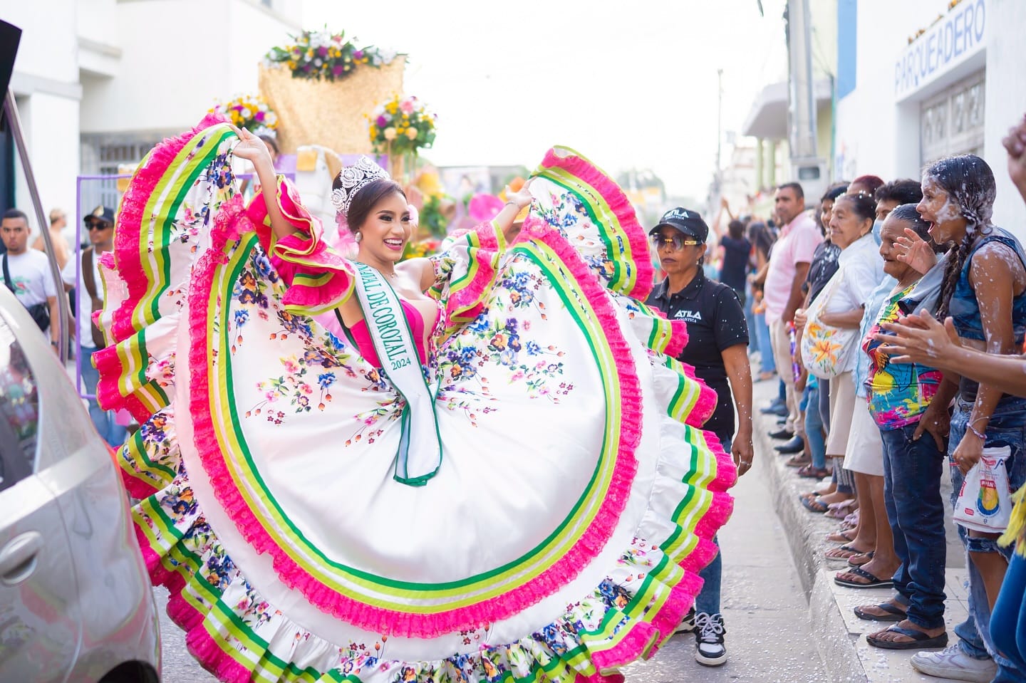 Carnaval de Corozal 2025: una explosión de color, música y alegría en ...